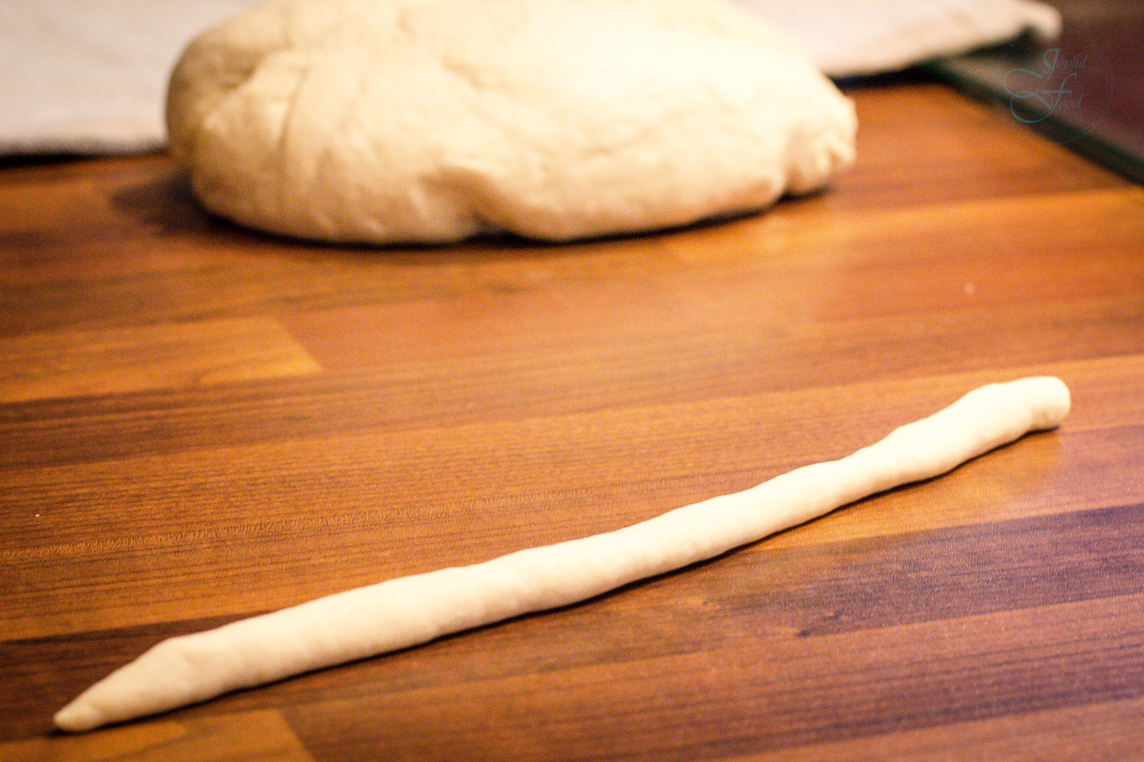 Bayerische "Kloane Brezn" - Mini Brezen | Joyful Food