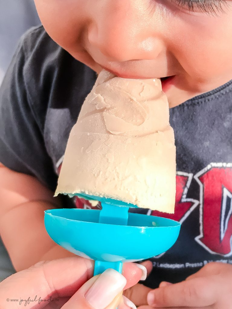 Leckeres Kinder Schokoladen Eis | Joyful Food